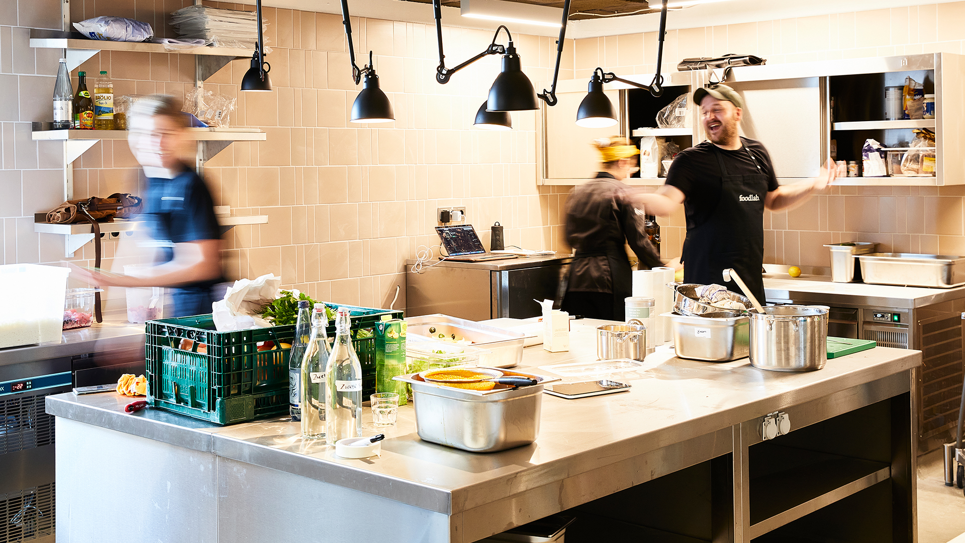 Mietküchen im foodlab Hamburg: Entwickeln und Testen nach eurem Gusto